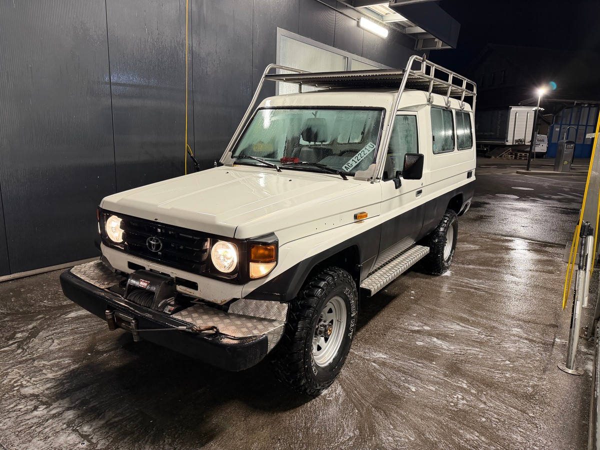 TOYOTA Land Cruiser 400 Hdt Long 4.2D Acquistare in vendita