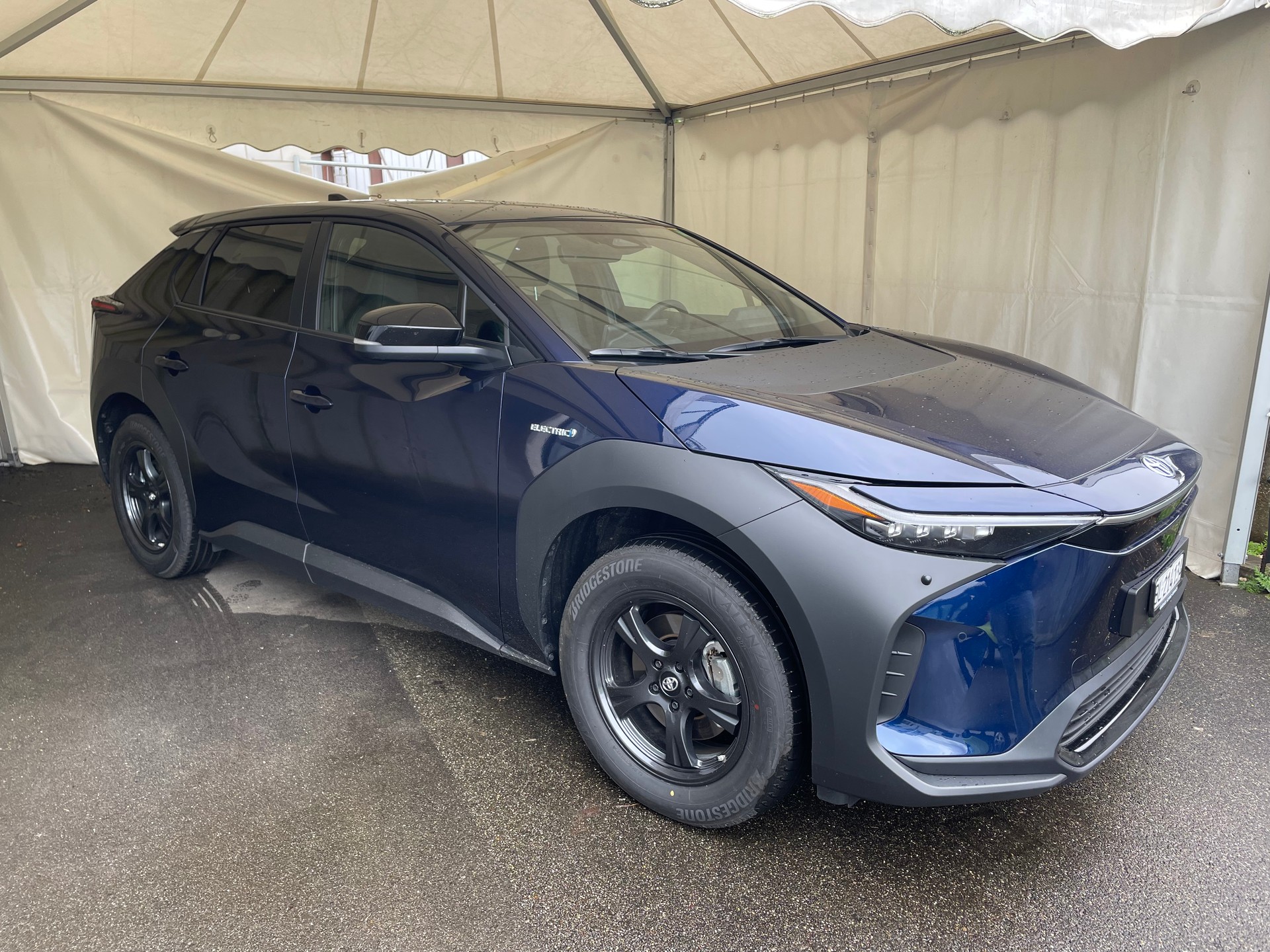TOYOTA bZ4X Style 71,4 kWh 4WD Kaufen