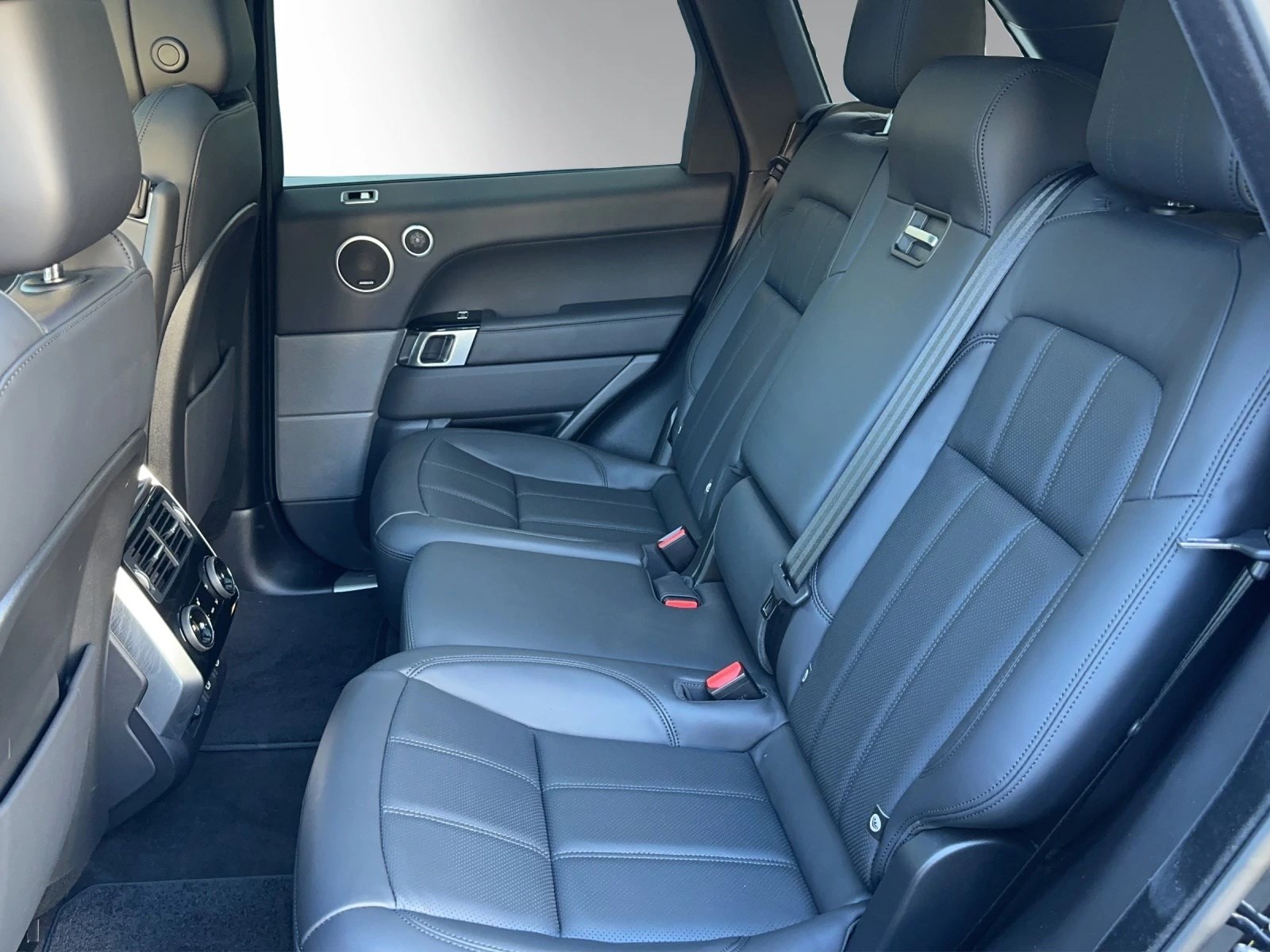 LAND ROVER Range Rover Sport P400e 2.0 I4 PHEV HSE Dynamic Aut. Kaufen