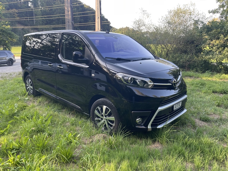 TOYOTA, Kompaktvan / Minivan - Occasionen kaufen | AutoScout24