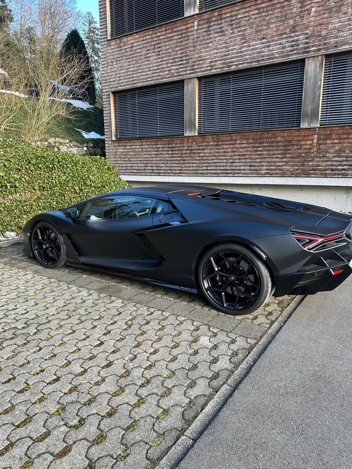 LAMBORGHINI REVUELTO Kaufen