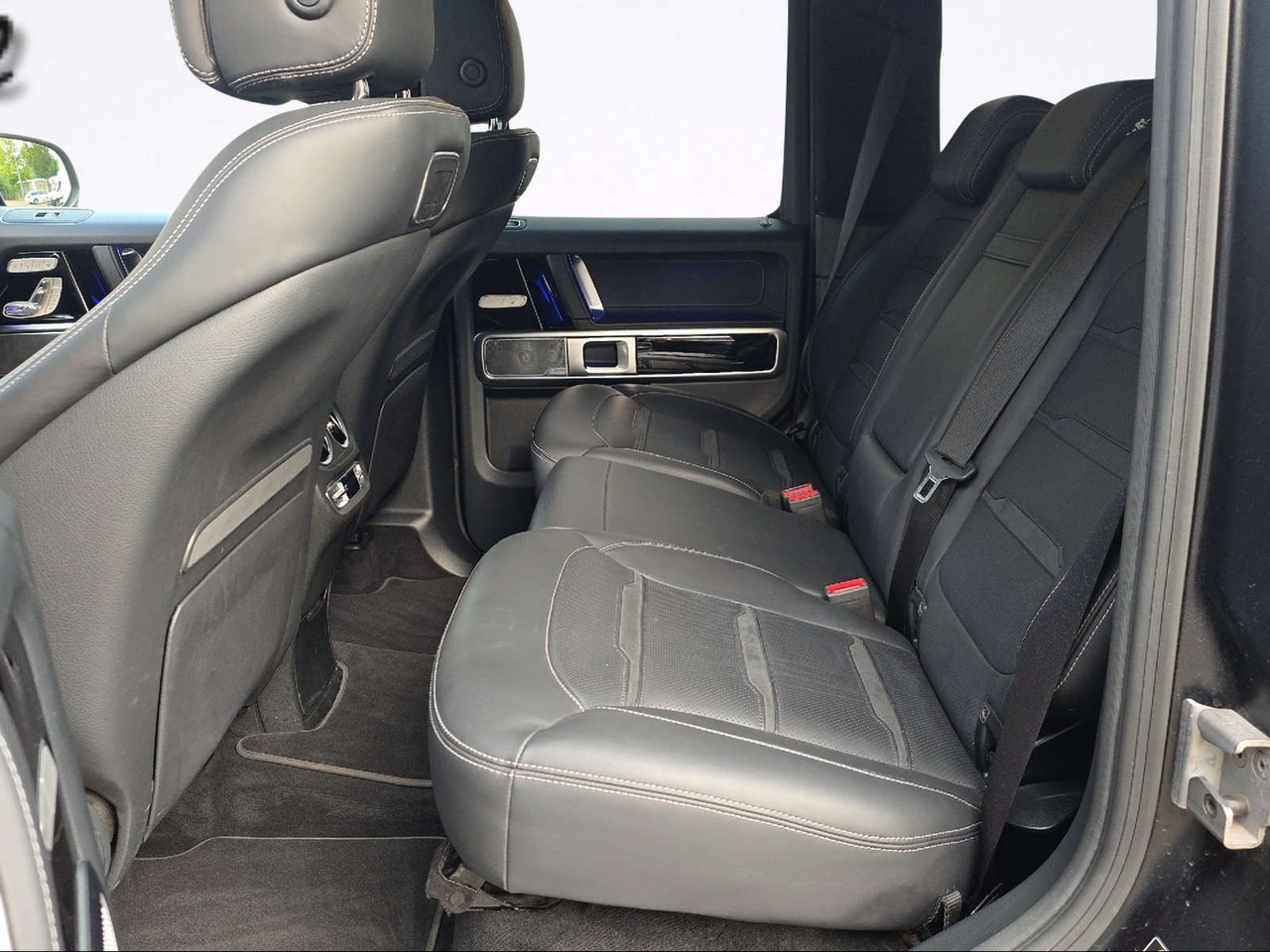 MERCEDES-BENZ G 63 AMG * BLACK BEAST * ALL IN BLACK * Kaufen