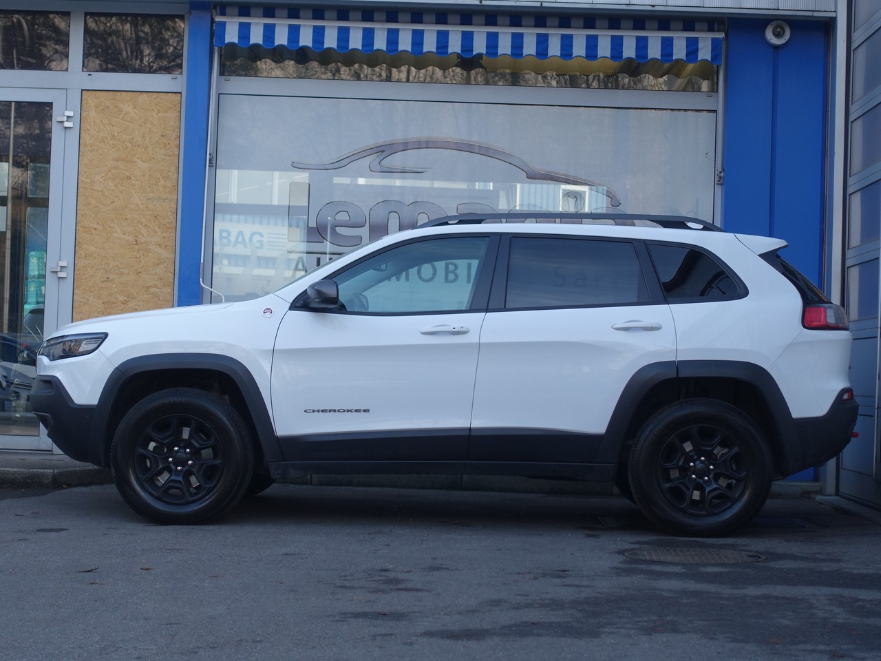 JEEP Cherokee 2.0 Trailhawk AWD Drive Lock 9ATX Kaufen