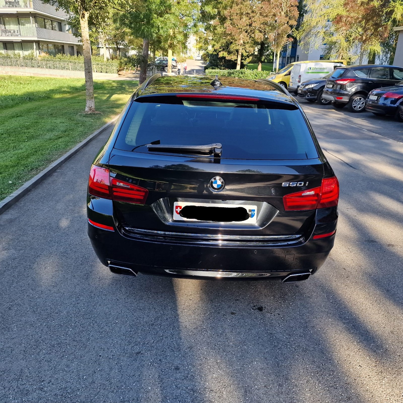 BMW 550i Touring Luxury Line Steptronic Kaufen