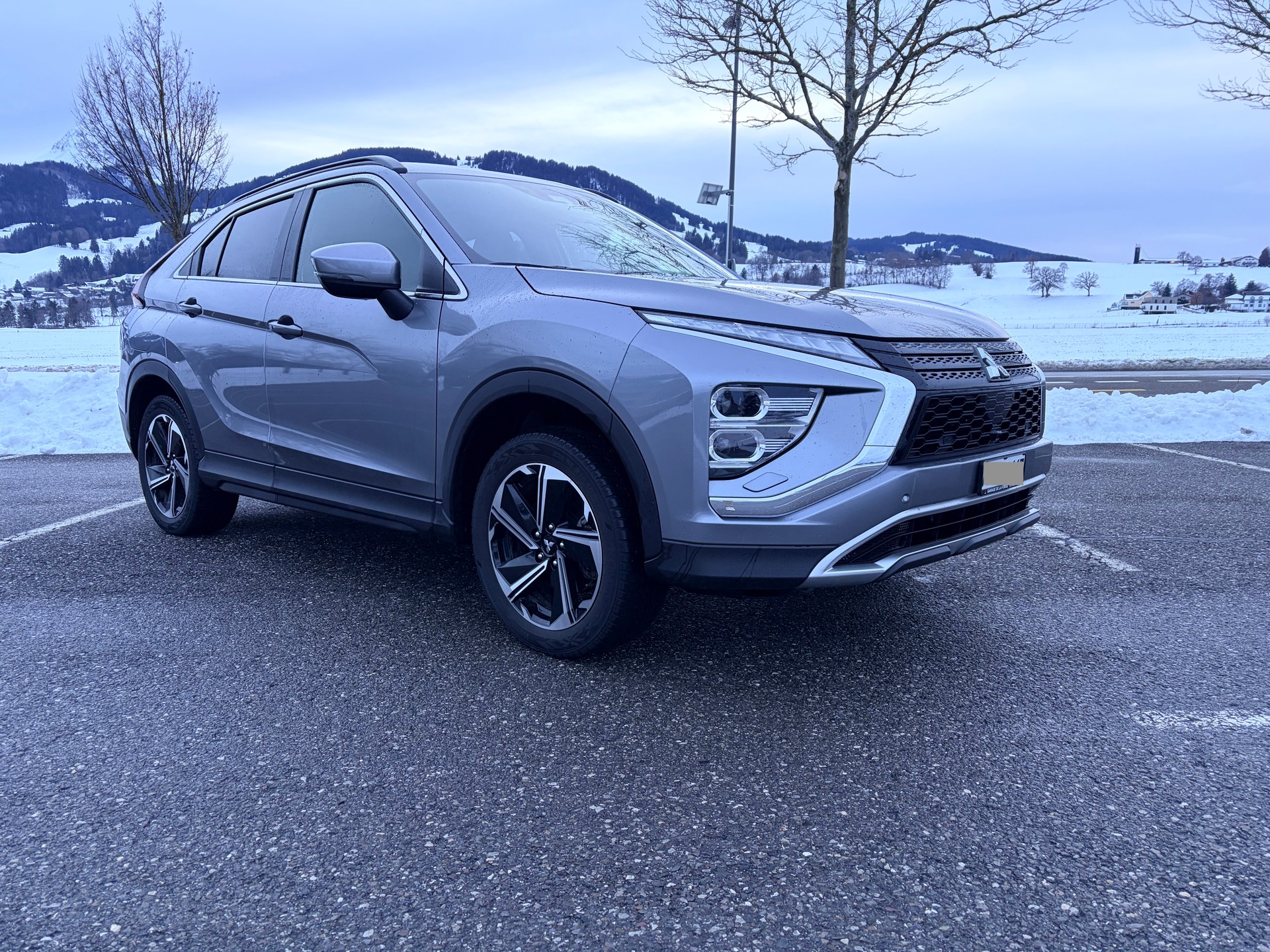 MITSUBISHI Invite 2.4 PHEV 4x4 À vendre
