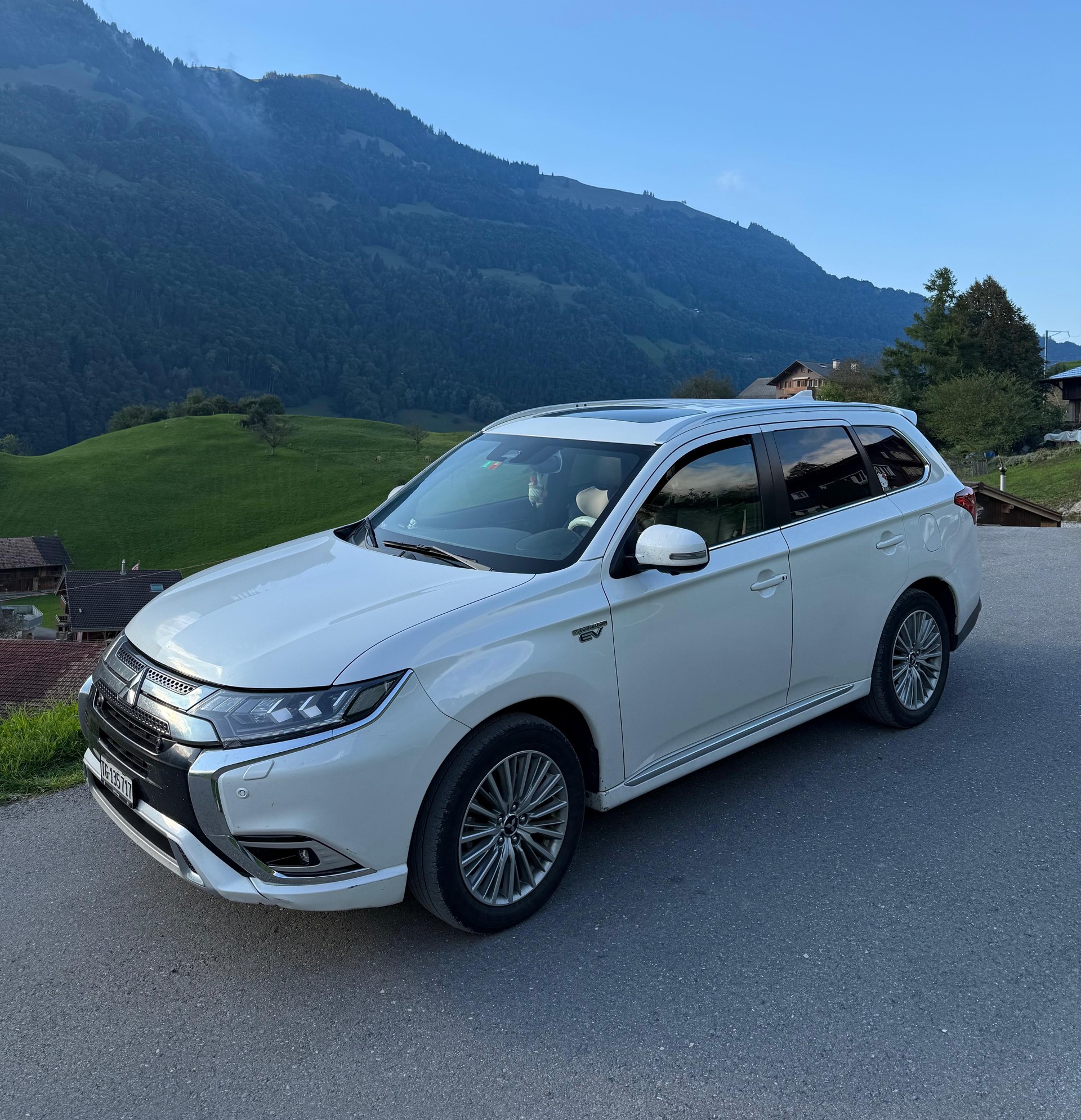MITSUBISHI Outlander 2.4 PHEV Diamond 4WD Automatic Kaufen