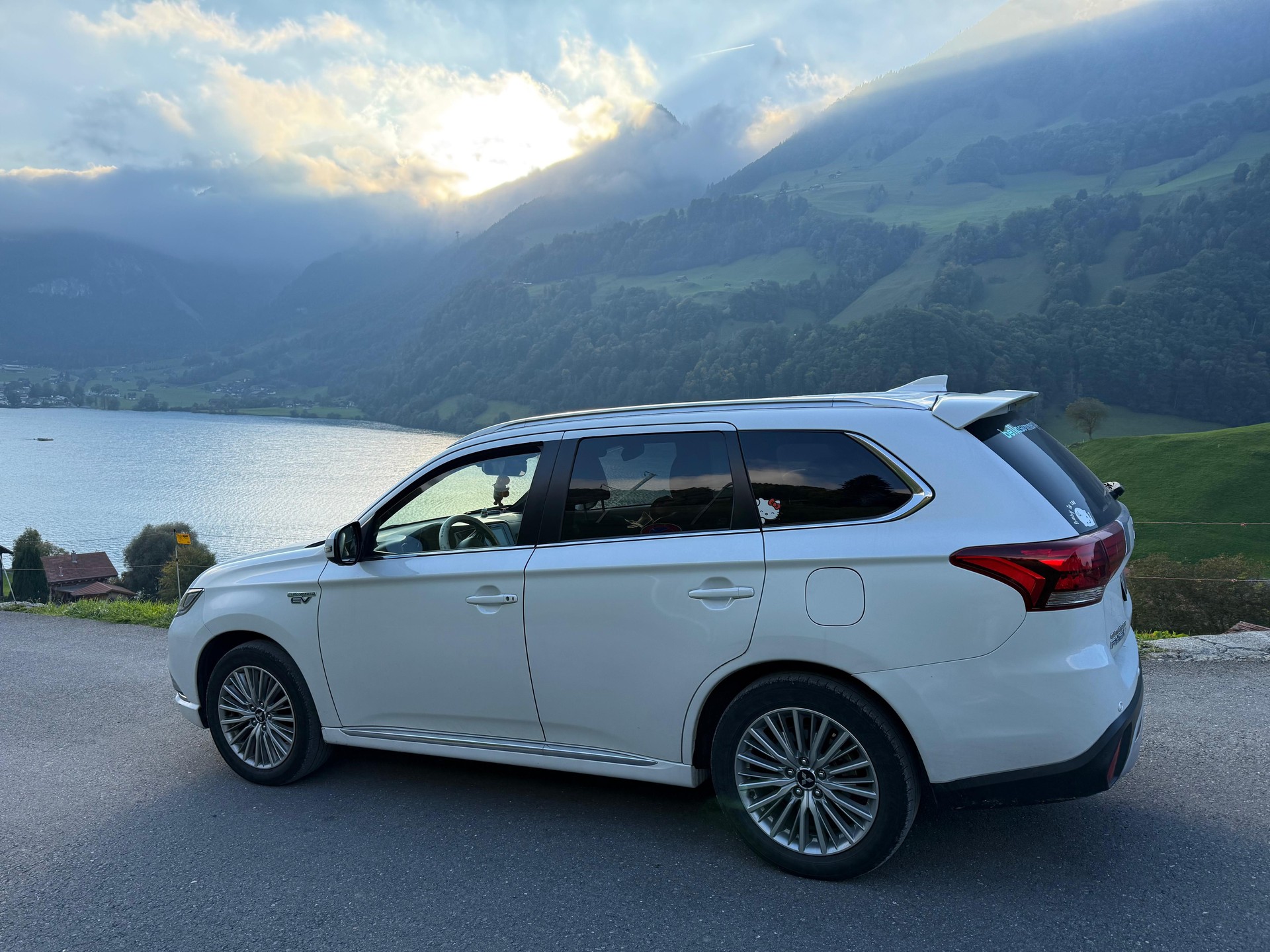 MITSUBISHI Outlander 2.4 PHEV Diamond 4WD Automatic Kaufen