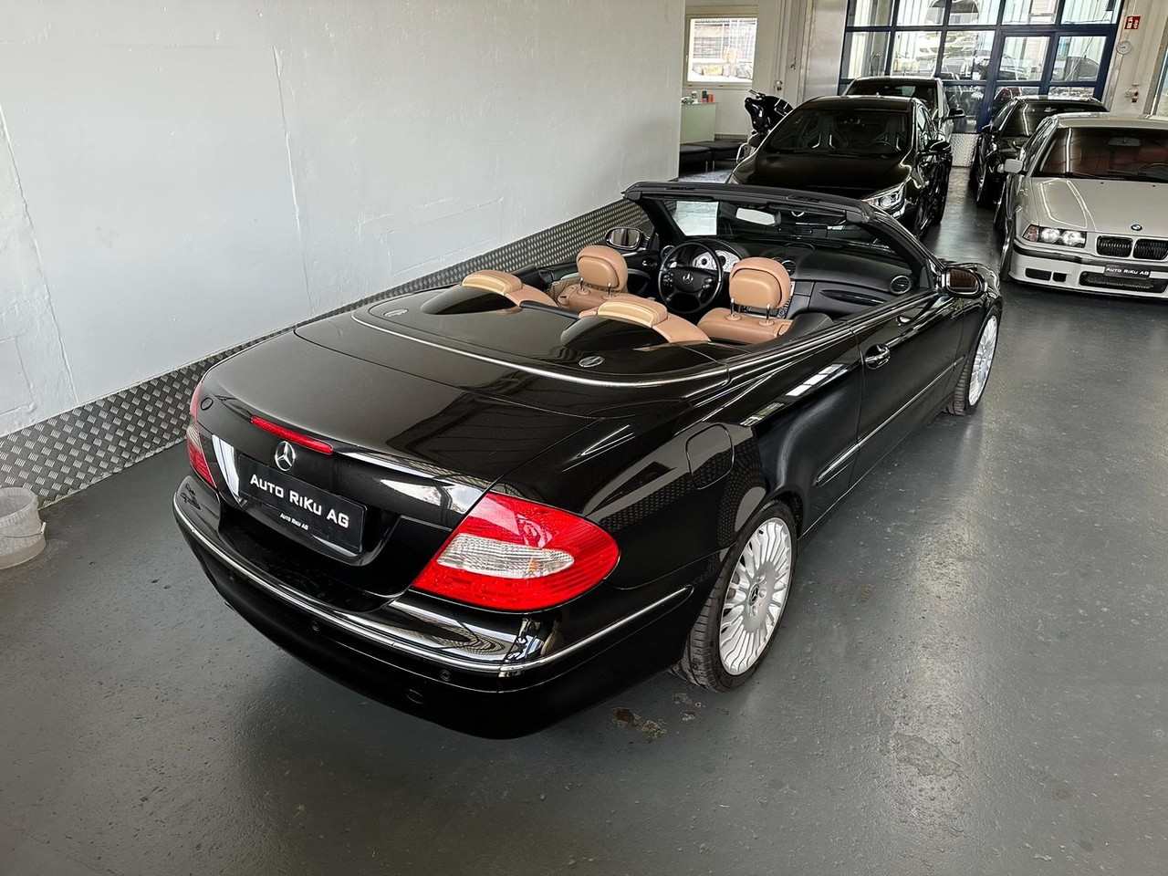 MERCEDES-BENZ CLK 350 Elégance 7G-Tronic Kaufen