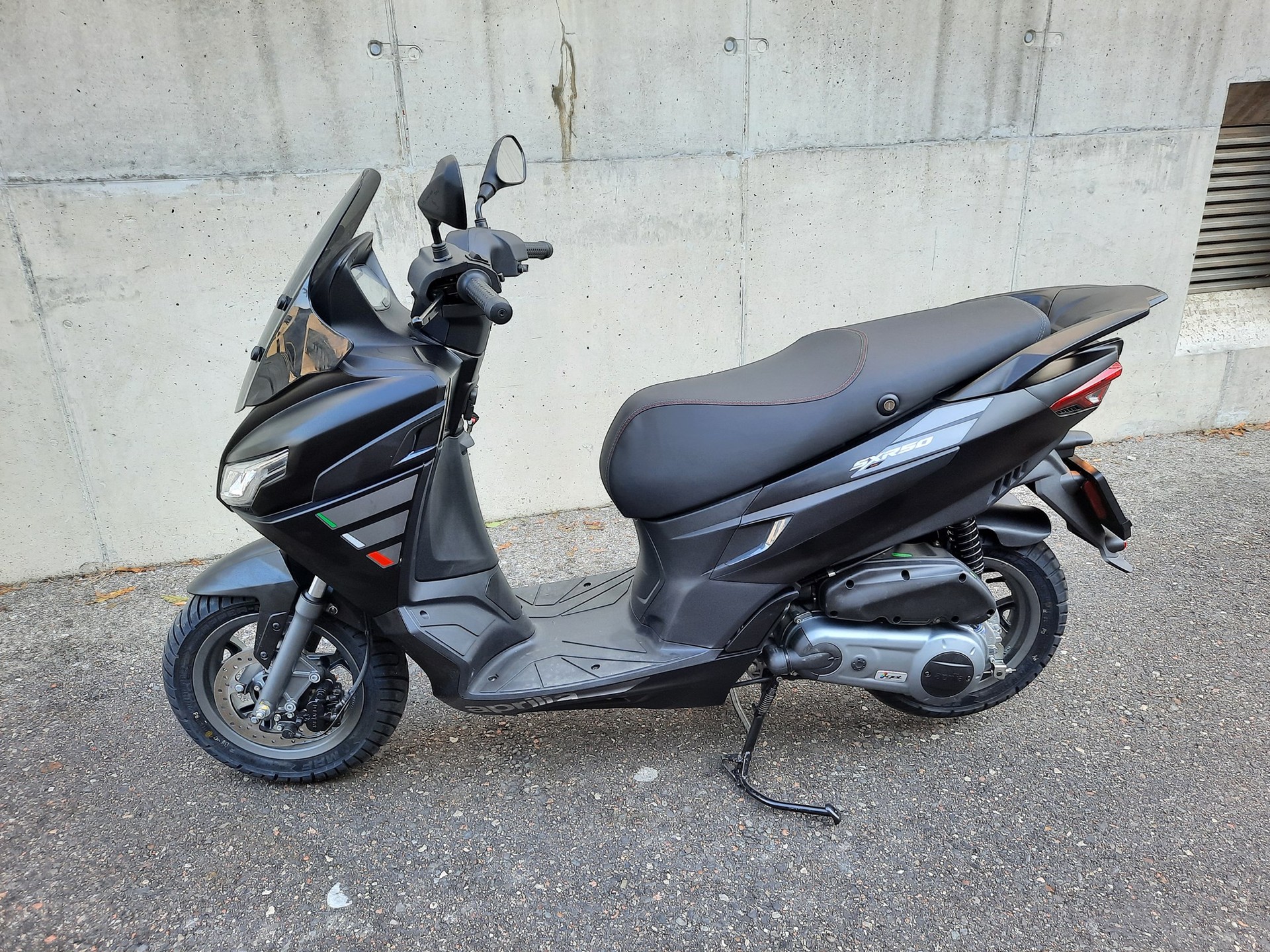APRILIA SXR 50 (45kM/h) Kaufen
