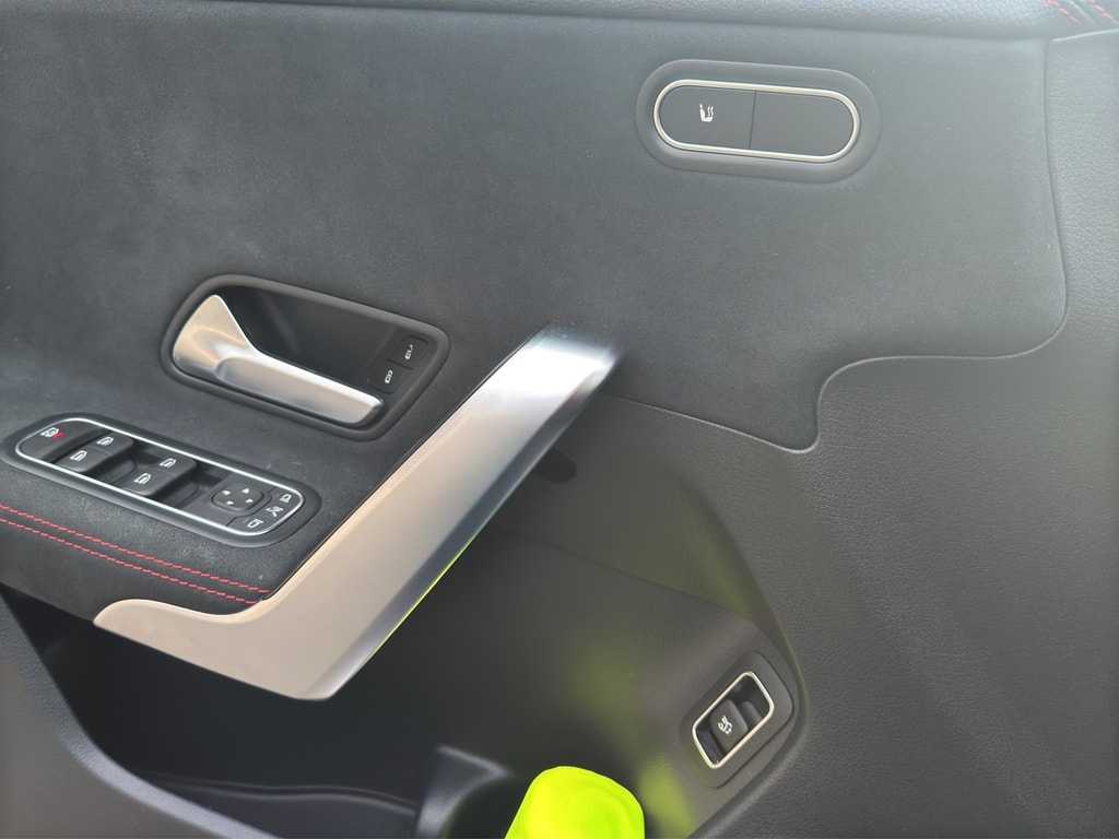 MERCEDES-BENZ CLA 180 Edition AMG Night Shooting Brake 7G-DCT À vendre