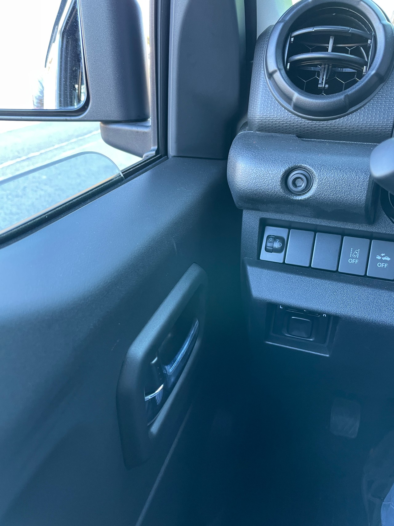 SUZUKI Jimny 1.5 Compact+ 4x4 Retro Edition Kaufen