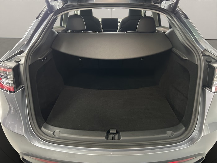 TESLA Model Y Long Range À vendre