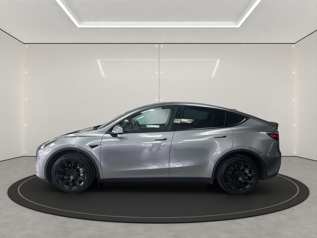 TESLA Model Y Long Range À vendre