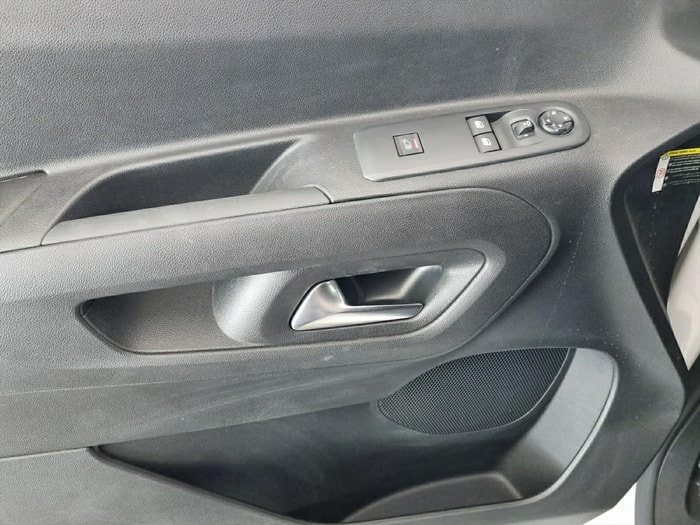 PEUGEOT E-PARTNER Long 50kWh L3H1 2-Sitzer Kaufen