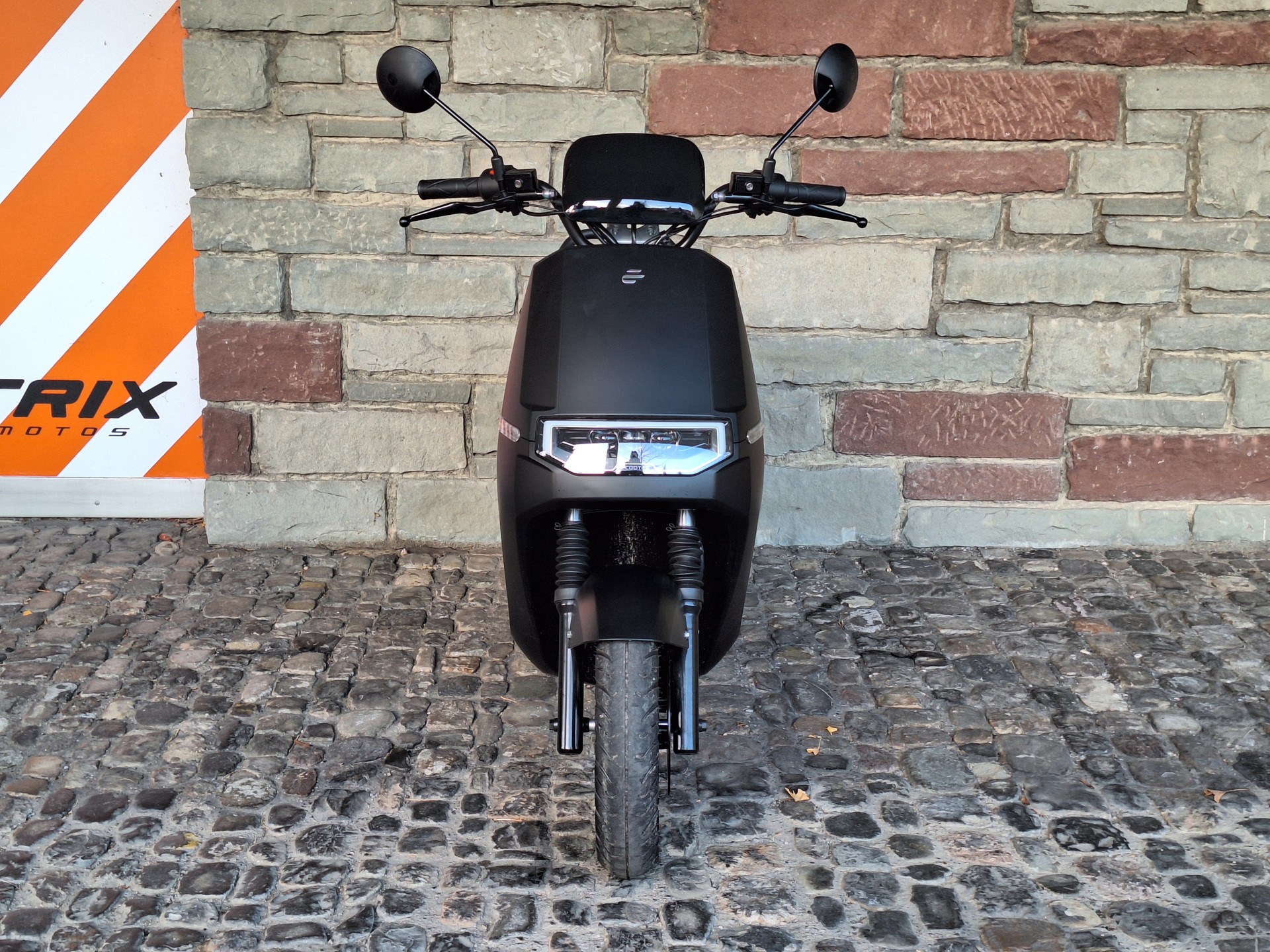 ECOOTER E2 H 25 km/h mit grosser Reichweite À vendre