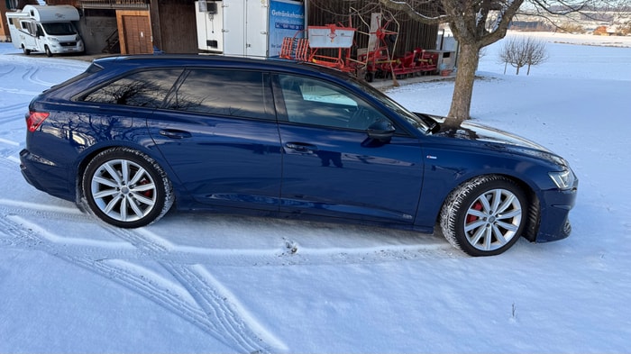 AUDI Avant 55 TFSI e S-Line À vendre