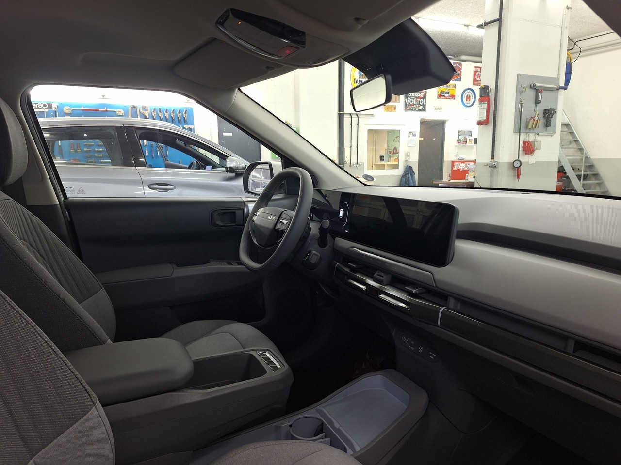 KIA EV3 58,3 kWh Air *BIS 432KM Reichweite*Neuwagen mit 7 Jahren ...