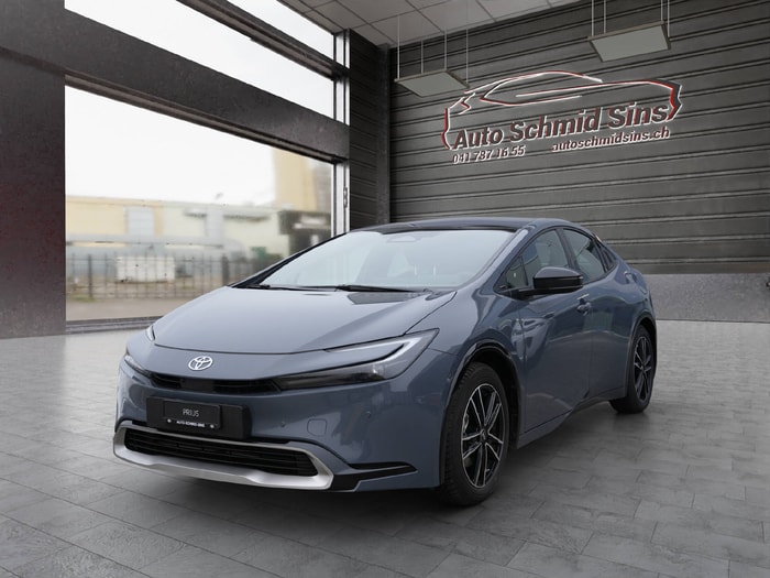 TOYOTA Prius 2.0 Plug-In-Hybrid Premium À vendre