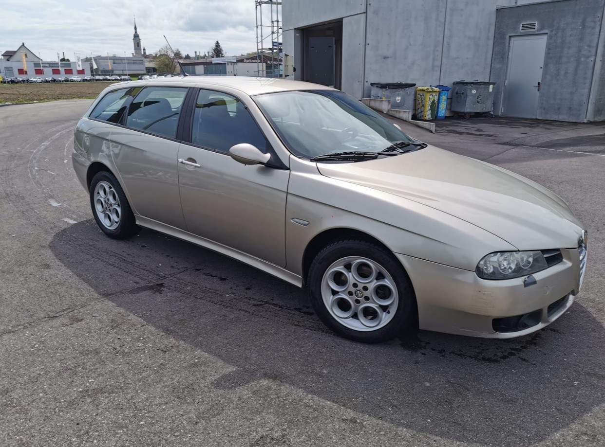 ALFA ROMEO 156 Sportwagon 2.0 JTS Impulso TI Kaufen