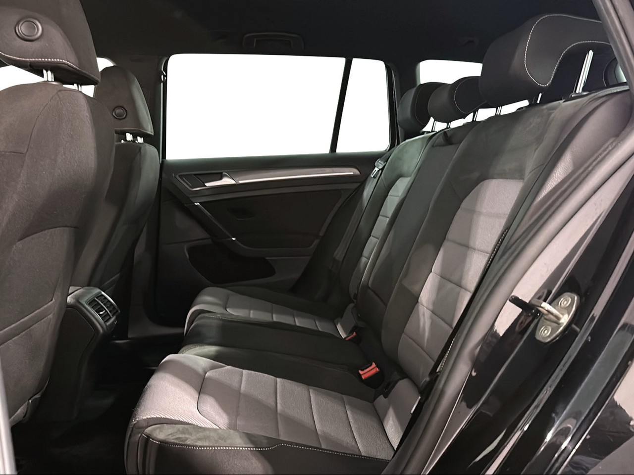 VW Golf Variant 2.0 TDI Allstar R-Line DSG Kaufen