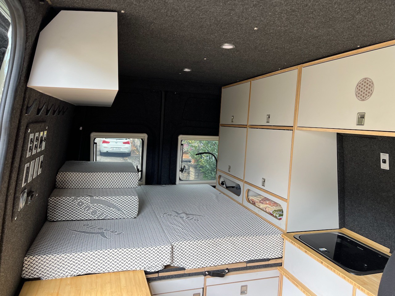 MERCEDES-BENZ Sprinter 419 CDI Standard 9G-TRONIC 4x4 Kaufen