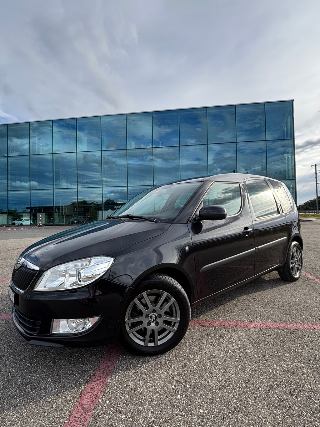 SKODA Roomster 1.2 TSI Ambition Kaufen