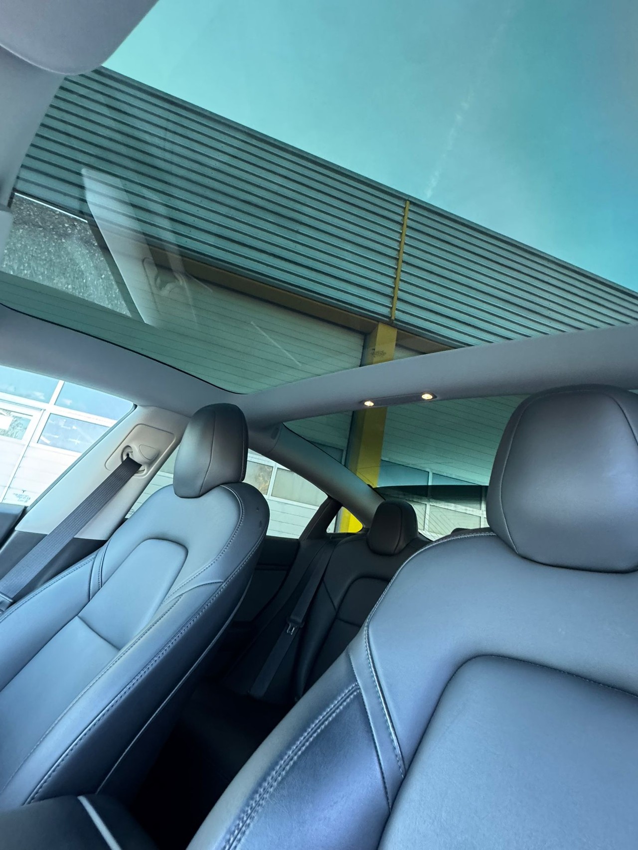 TESLA Model 3 Long Range Dual Motor AWD Kaufen