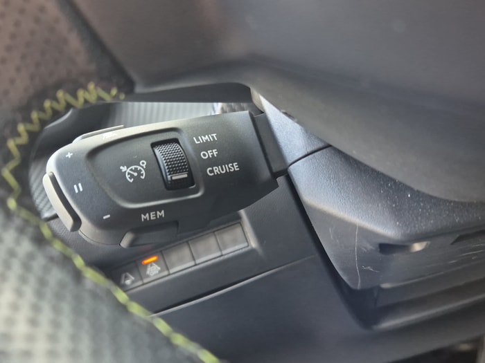 PEUGEOT 208 1.2 PureTech GT Pack EAT8 Acquistare in vendita