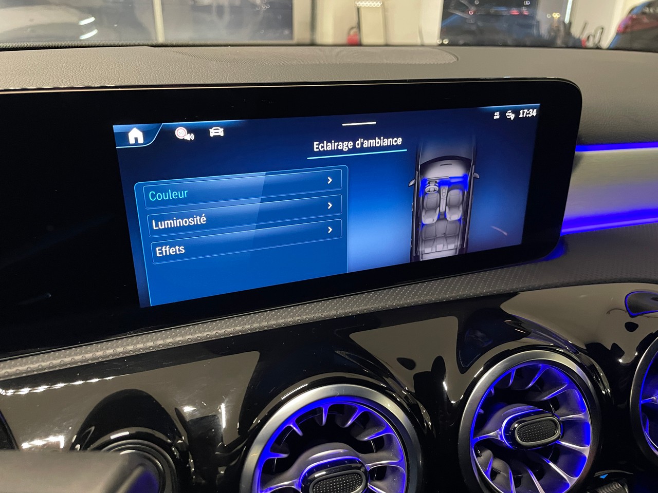 MERCEDES-BENZ A 220 4Matic 8G-DCT AMG Line Kaufen