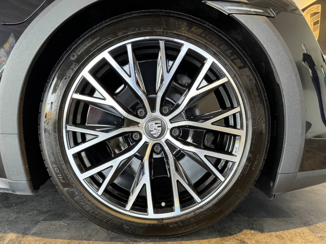 PORSCHE Taycan 4 Cross Turismo Kaufen