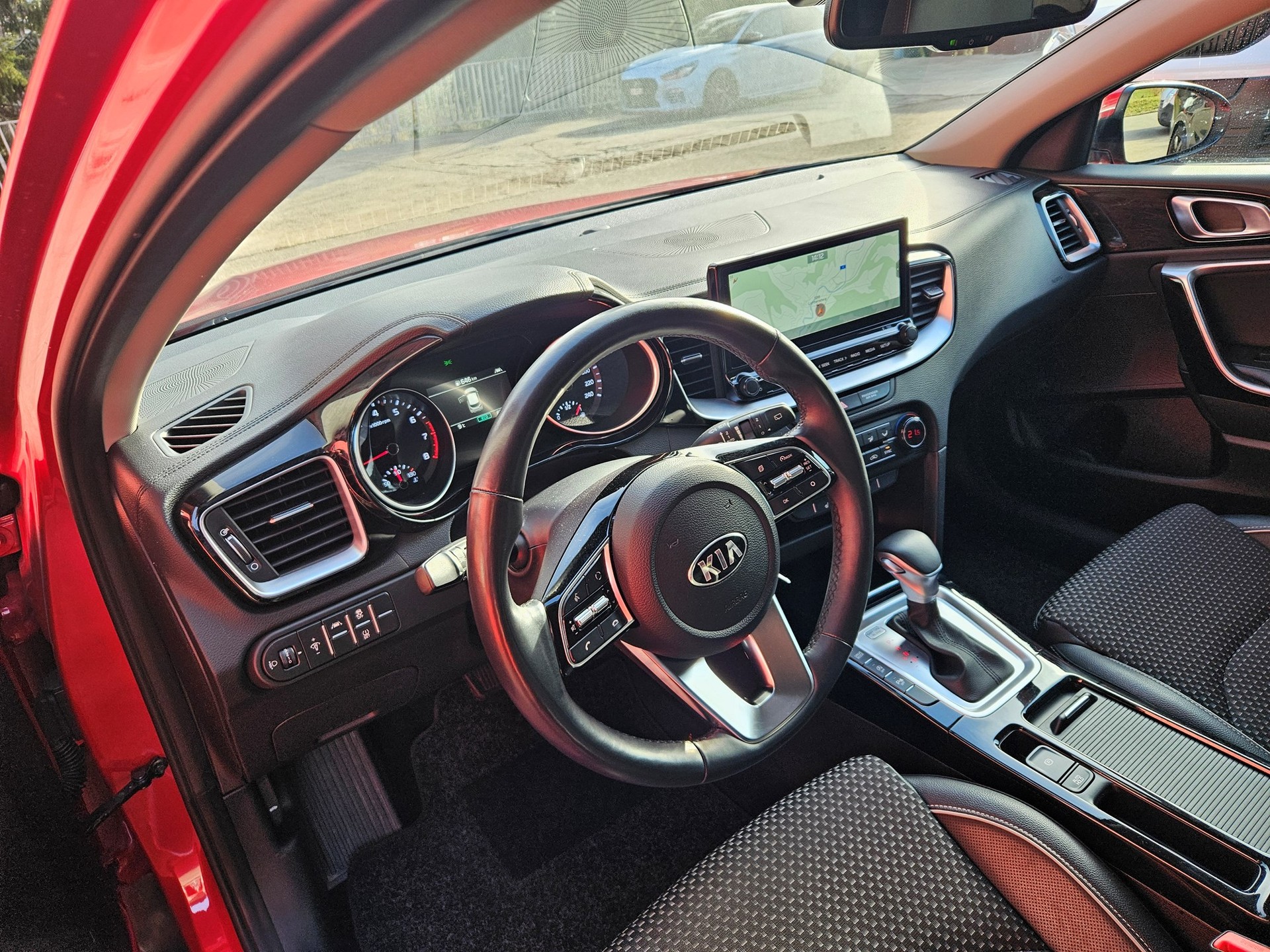 KIA XCeed 1.5 T-GDi MHEV Power DCT Kaufen