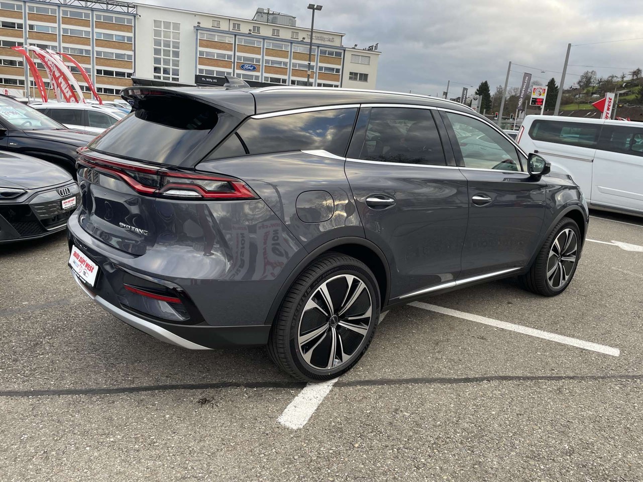 BYD TANG FLAGSHIP AWD 7-Plätzer 109kWh Kaufen