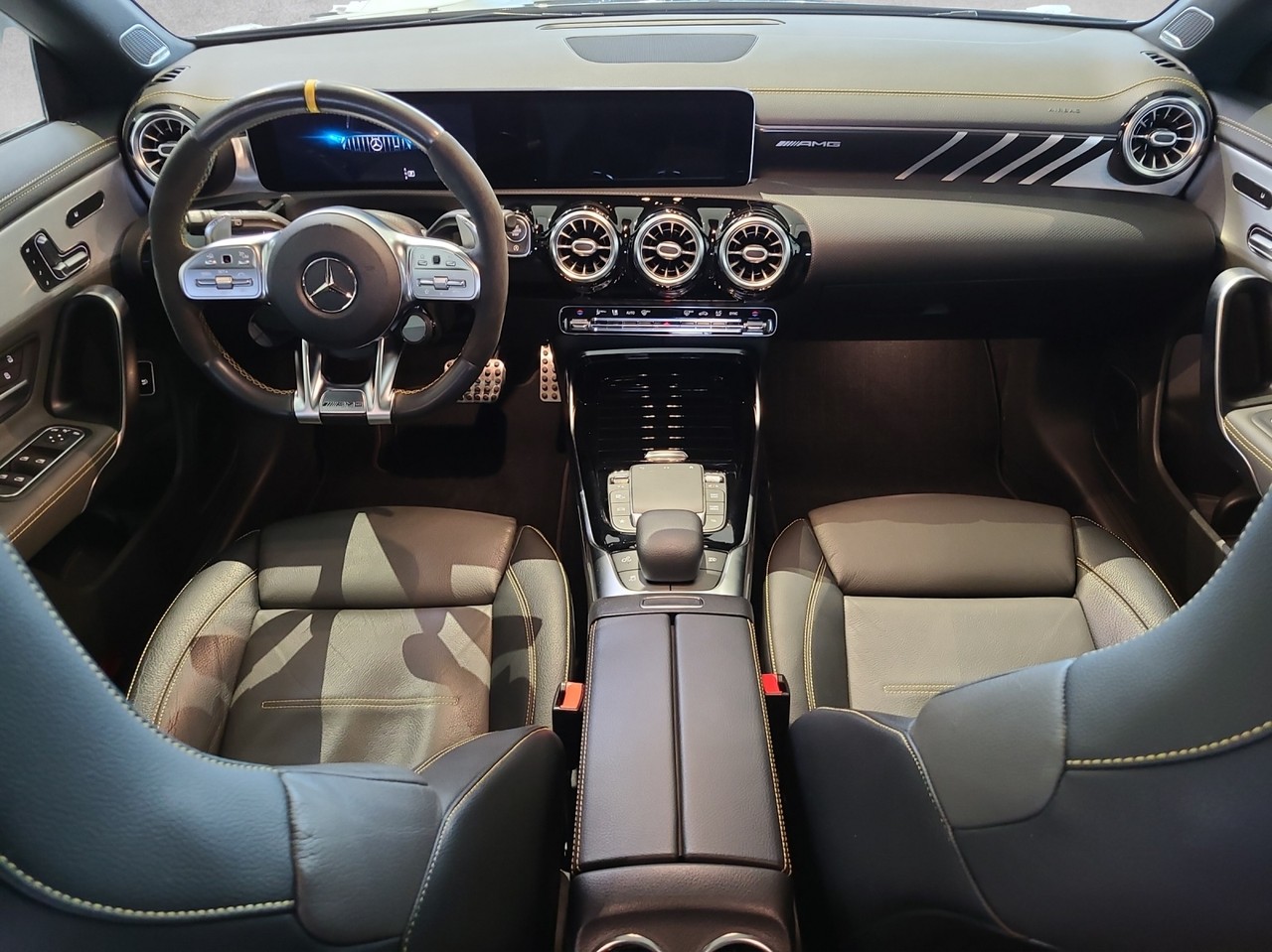 MERCEDES-BENZ CLA Shooting Brake 45 S AMG 4Matic+ 8G-DCT Kaufen