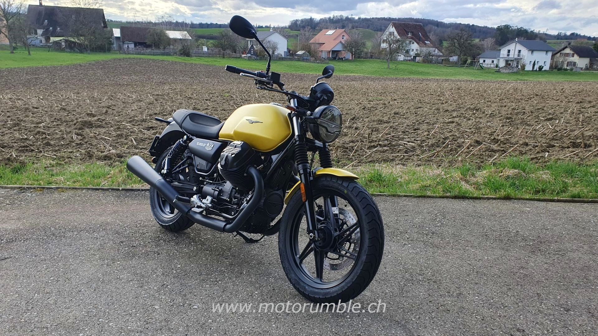 MOTO GUZZI V7 STONE Kaufen