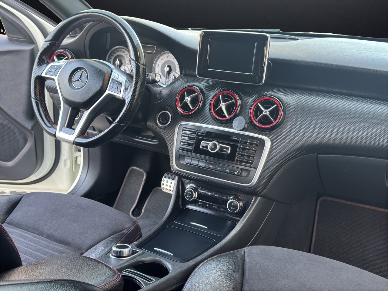 MERCEDES-BENZ A 250 Sport 211-PS 4X4 Automat 4Matic 7G-DCT * Frisch ab ...