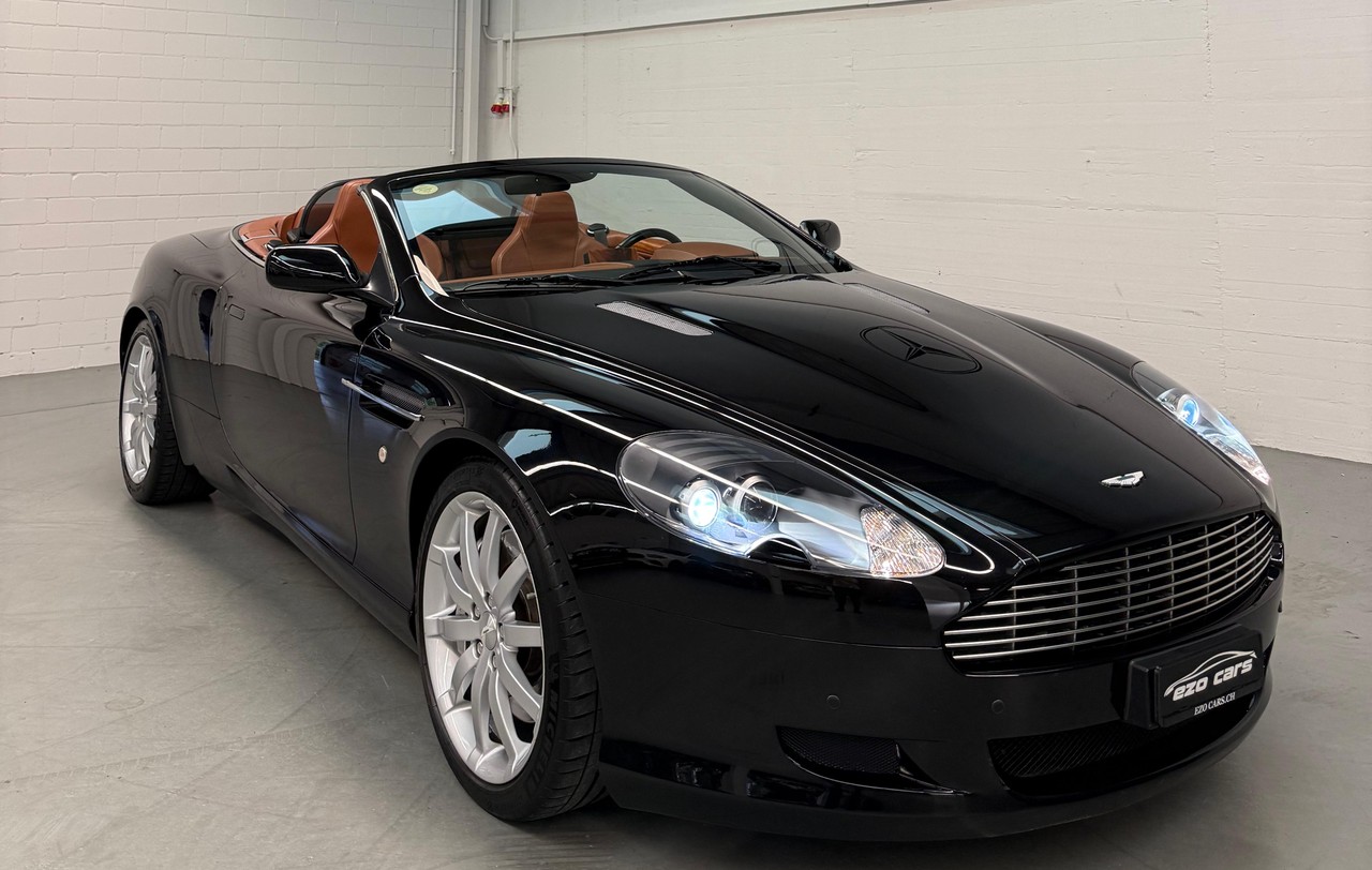 ASTON MARTIN DB12 - Occasionen kaufen | AutoScout24