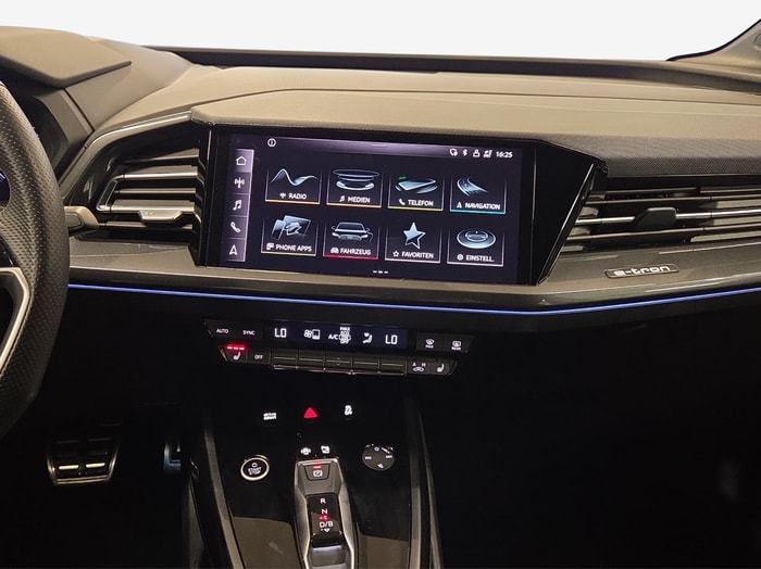 AUDI Q4 e-tron 50 quattro Acquistare in vendita