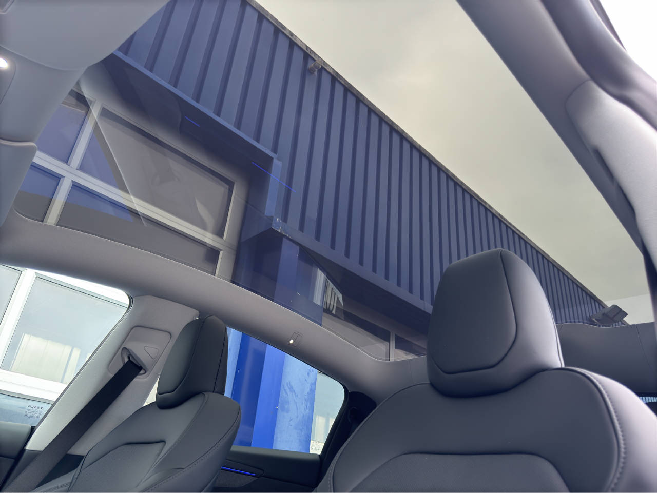 TESLA Model Y Long Range Dual Motor Kaufen