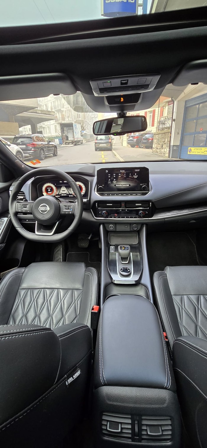 NISSAN Qashqai 1.3 DIG-T MHEV Tekna+ Xtronic 4x4 Acquistare in vendita