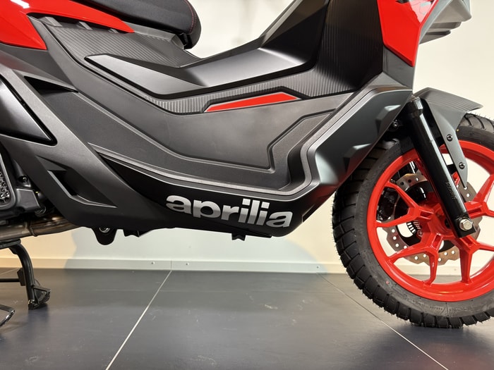 APRILIA SR GT 125 Sport Acquistare in vendita