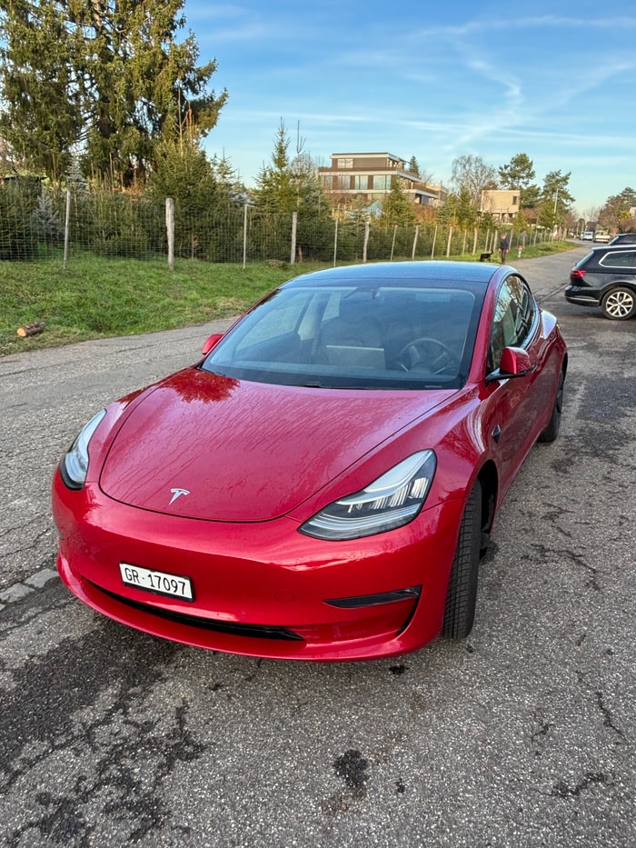 Tesla Model 3 Warmepumpe