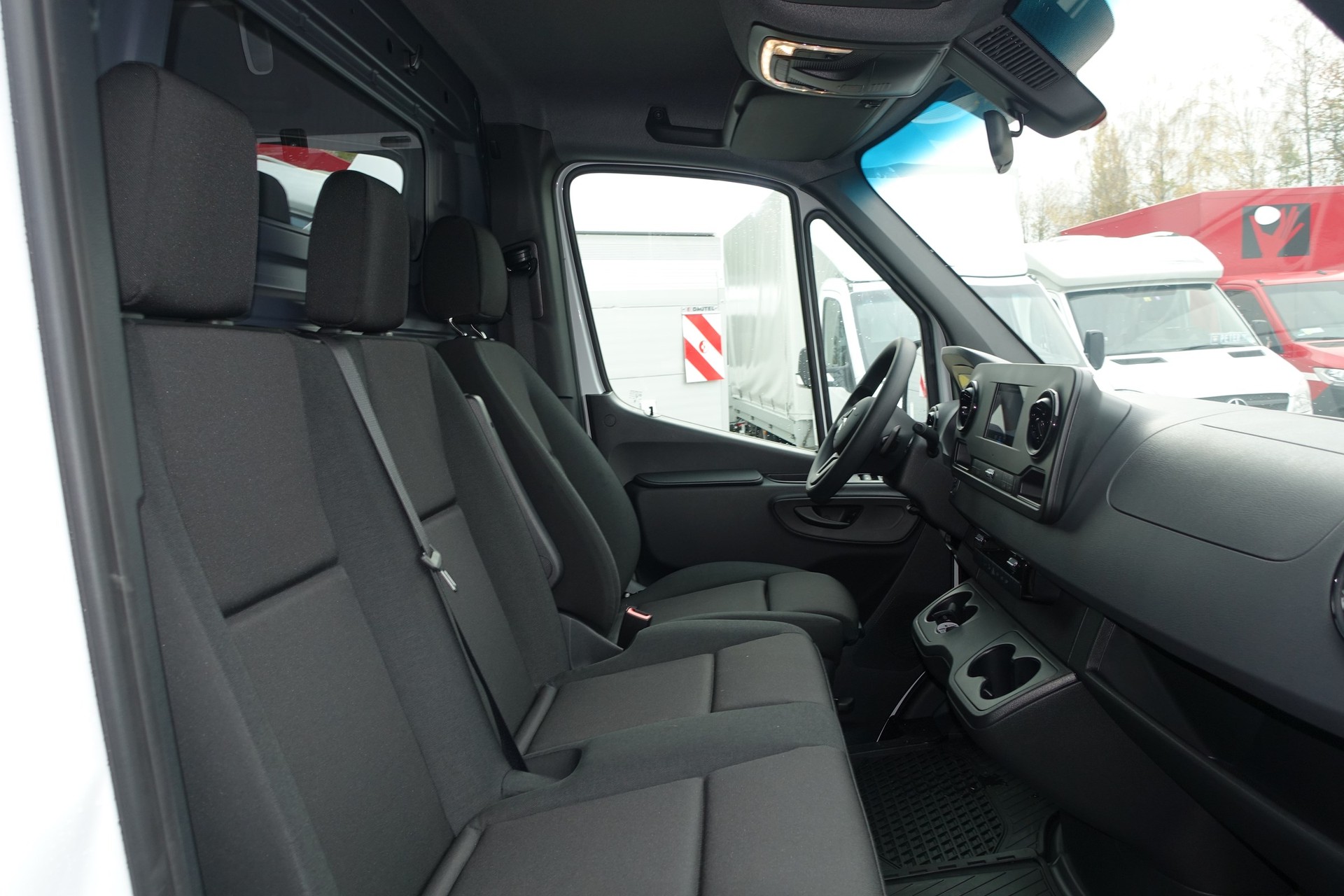 MERCEDES-BENZ Sprinter 319 CDI Lang 9G-TRONIC Kaufen