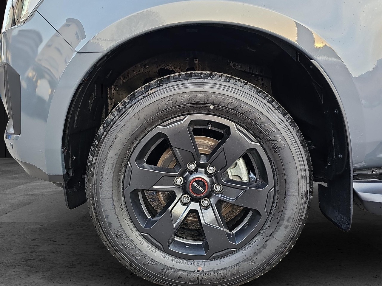 ISUZU D-Max Crew Pick-up 1.9 DDi N60 Nitro Sport 4x4 Kaufen