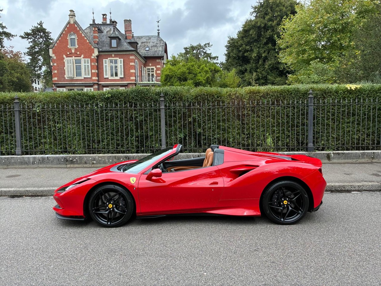 Niki Hasler AG - Ferrari Basel | AutoScout24