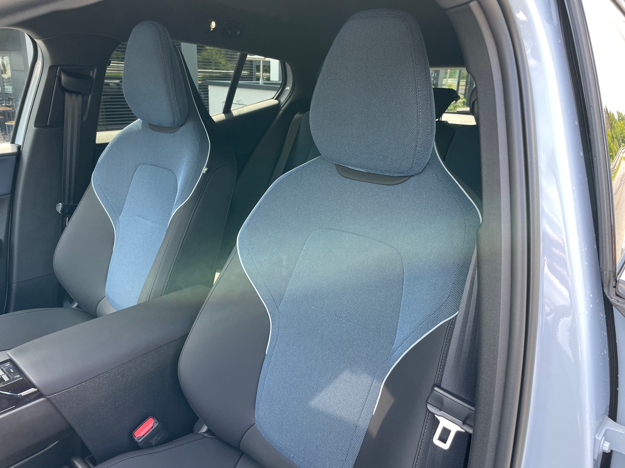 VOLVO EX30 E60 69kWh Single Motor Extended Range Plus À vendre