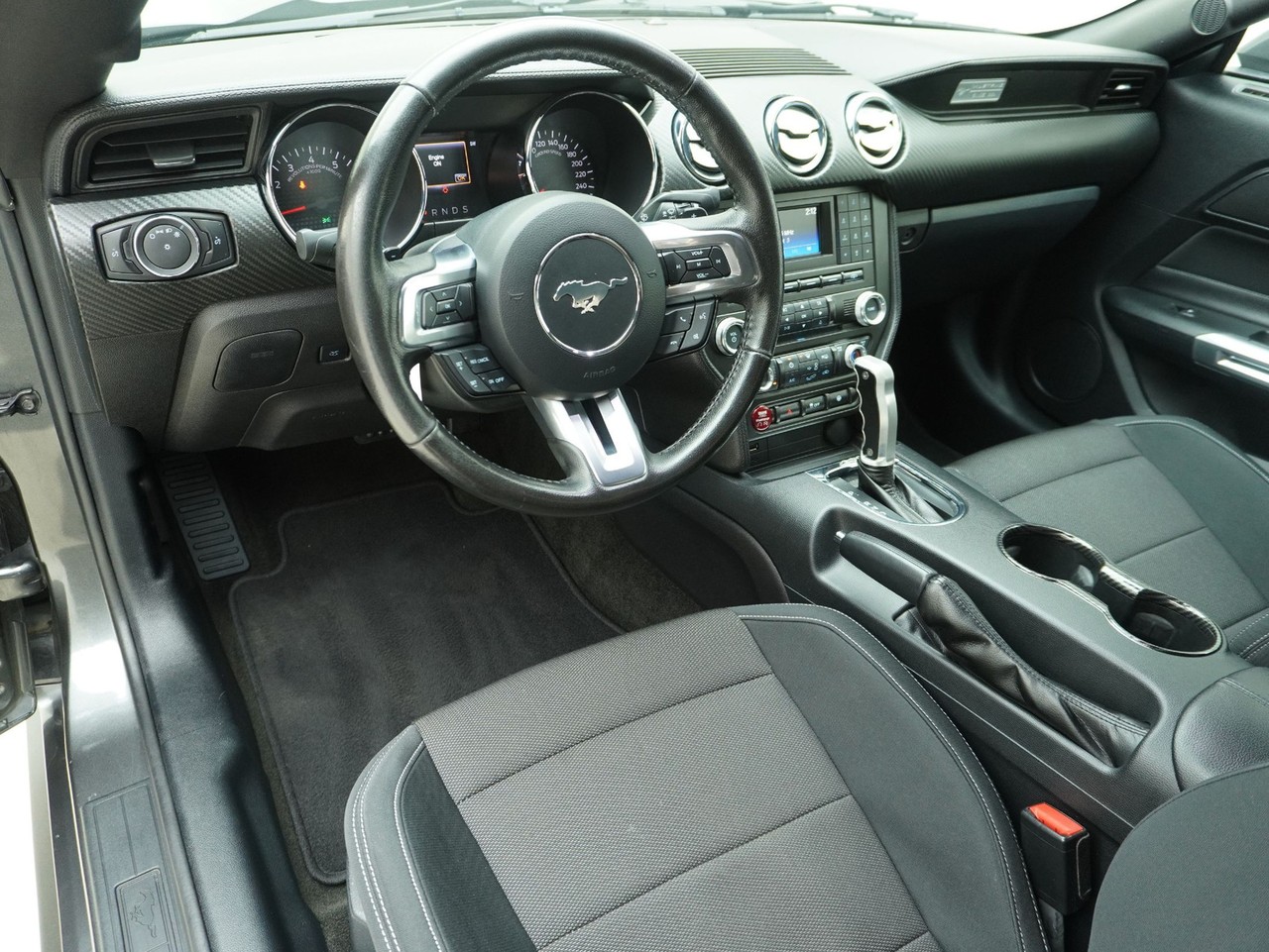 FORD Mustang Coupé 3.7 V6 Kaufen