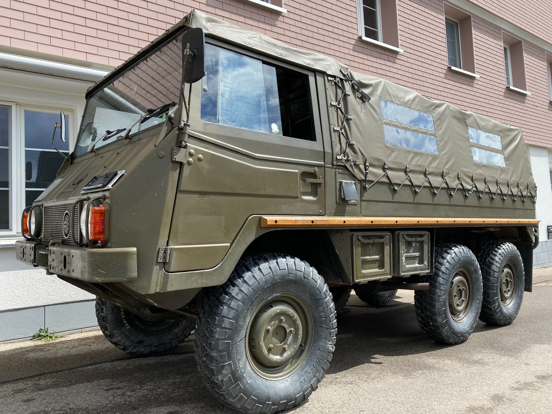 PINZGAUER Nutzfahrzeuge - Occasionen kaufen | AutoScout24