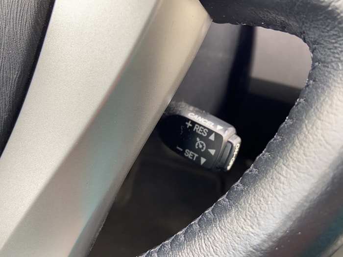 TOYOTA Prius 1.8 16V HSD Sol Premium Kaufen