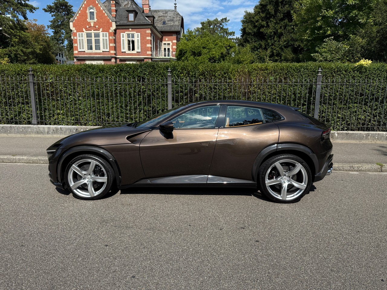 Niki Hasler AG - Ferrari Basel | AutoScout24