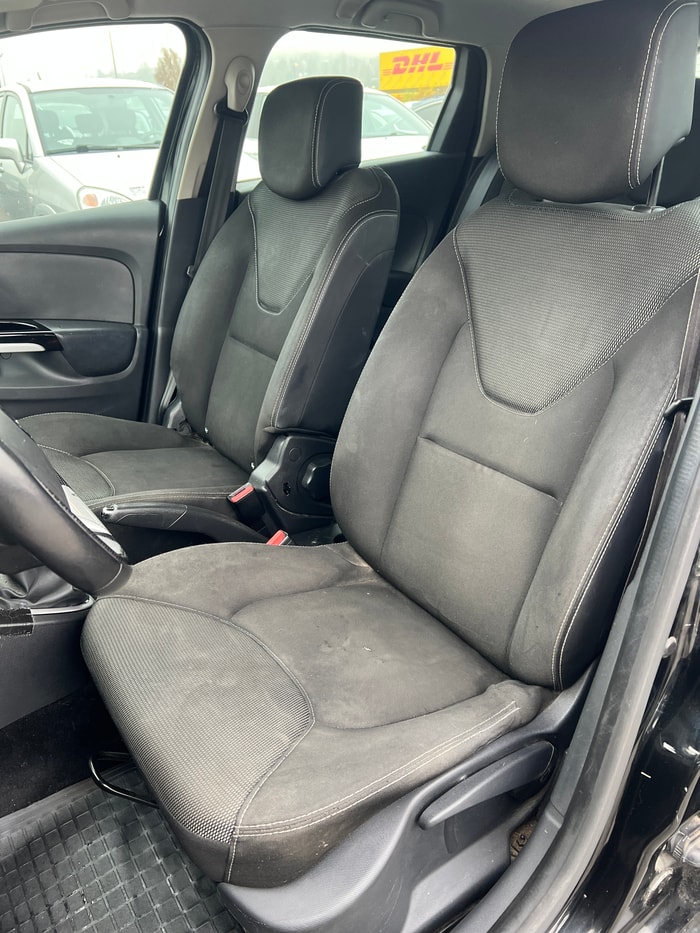 RENAULT Clio Grandtour 1.5 dCi Authentique (Klima * Radio USB mi ...